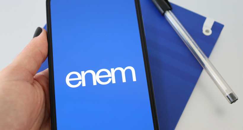 MEC amplia apoio ao Enem com simuladão gratuito no aplicativo