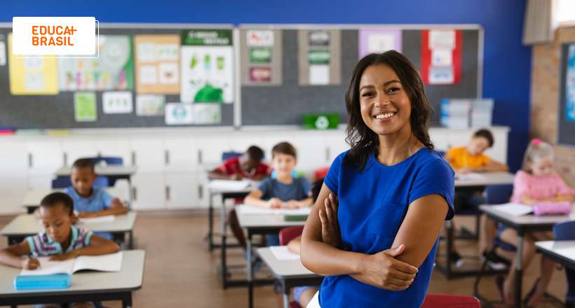 O que é e como funciona o Programa Mais Professores?